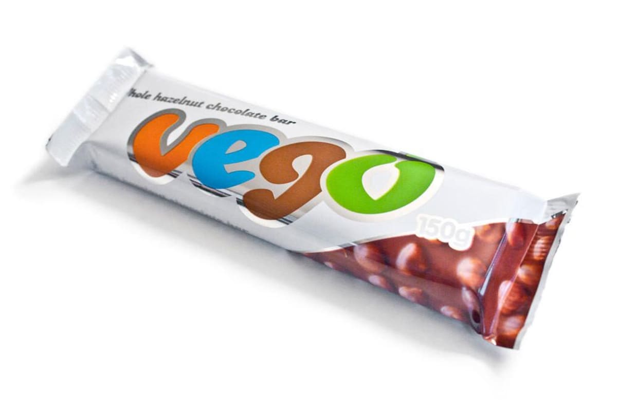 Vego Whole Hazelnut Chocolate Bar 150G | Healthylife